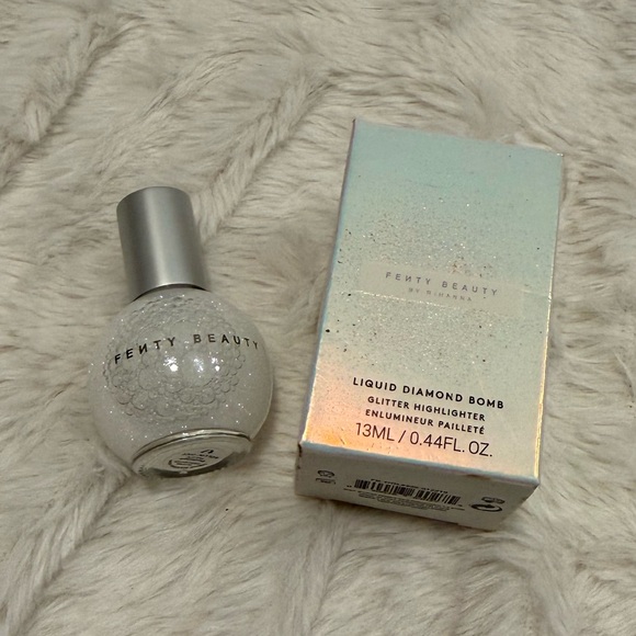 Fenty Beauty | Makeup | Fenty Beauty By Rihanna Liquid Diamond Bomb ...